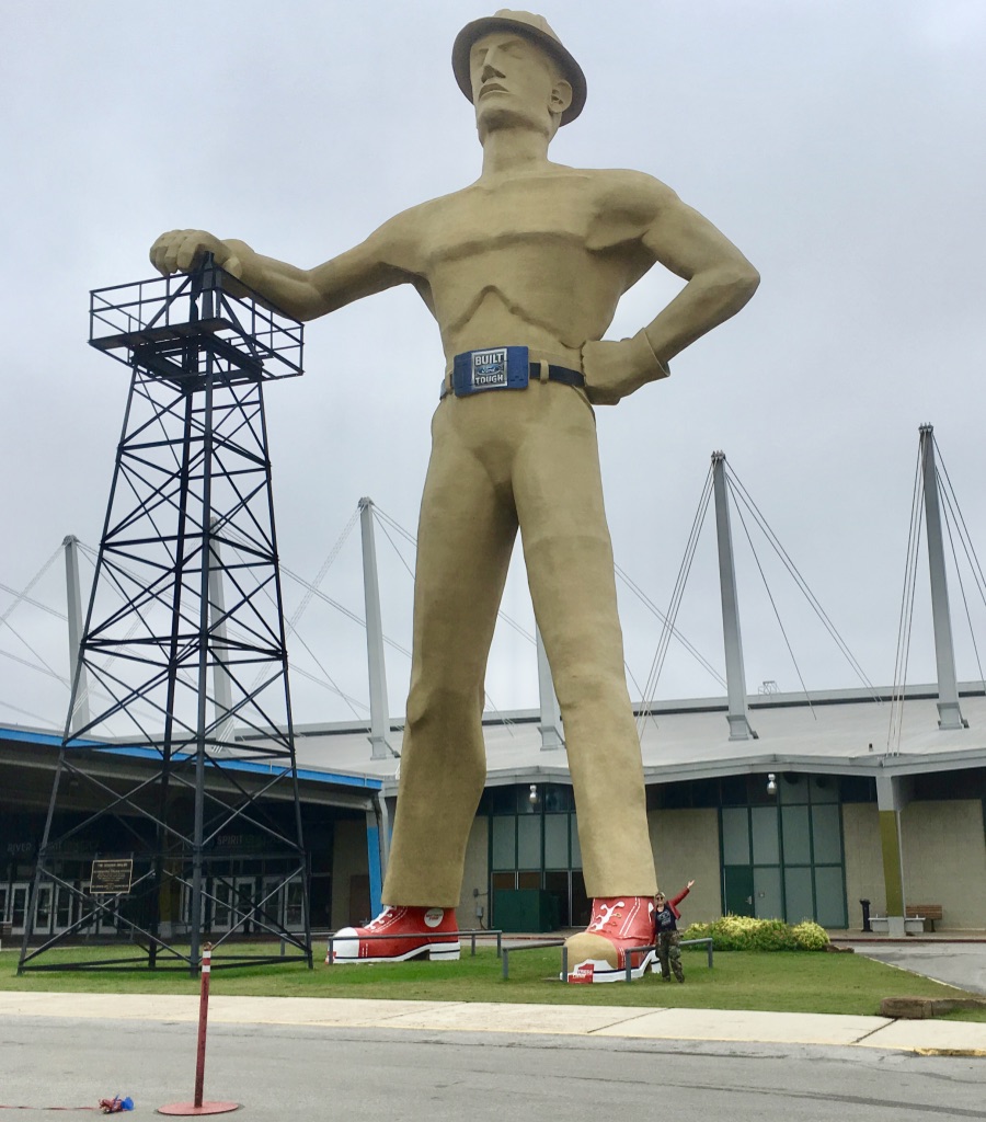 Golden Driller Statue, Tulsa, OK – Rebecca Radnor's Personal Blog ...