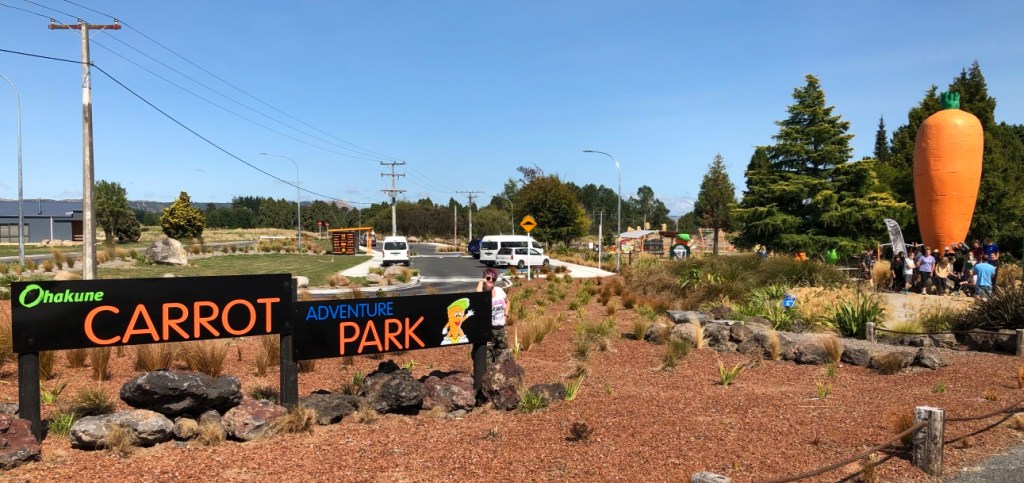 Ohakune, New Zealand’s BIG Carrot – Rebecca Radnor's Personal Blog ...